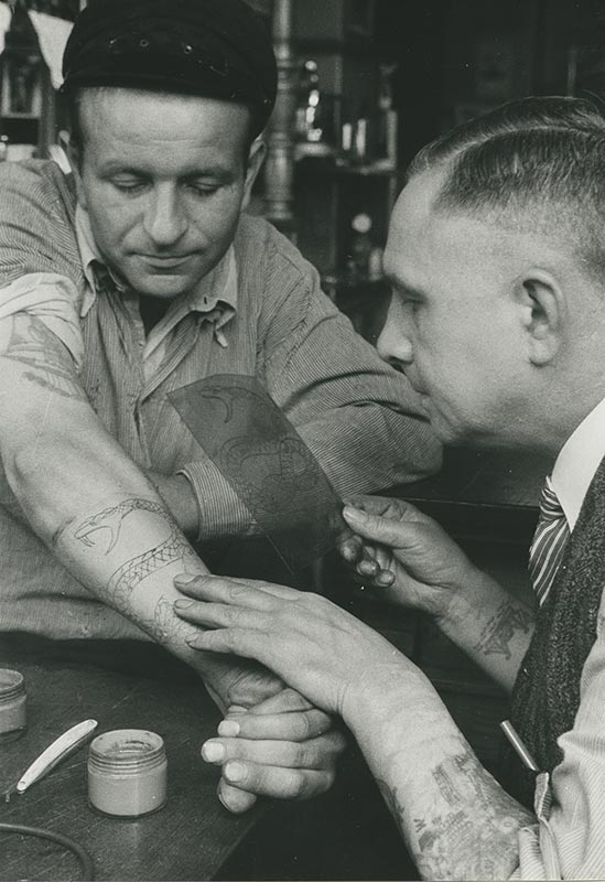 Tattoo-Legenden: Christian Warlich auf St. Pauli - eine Ausstellung